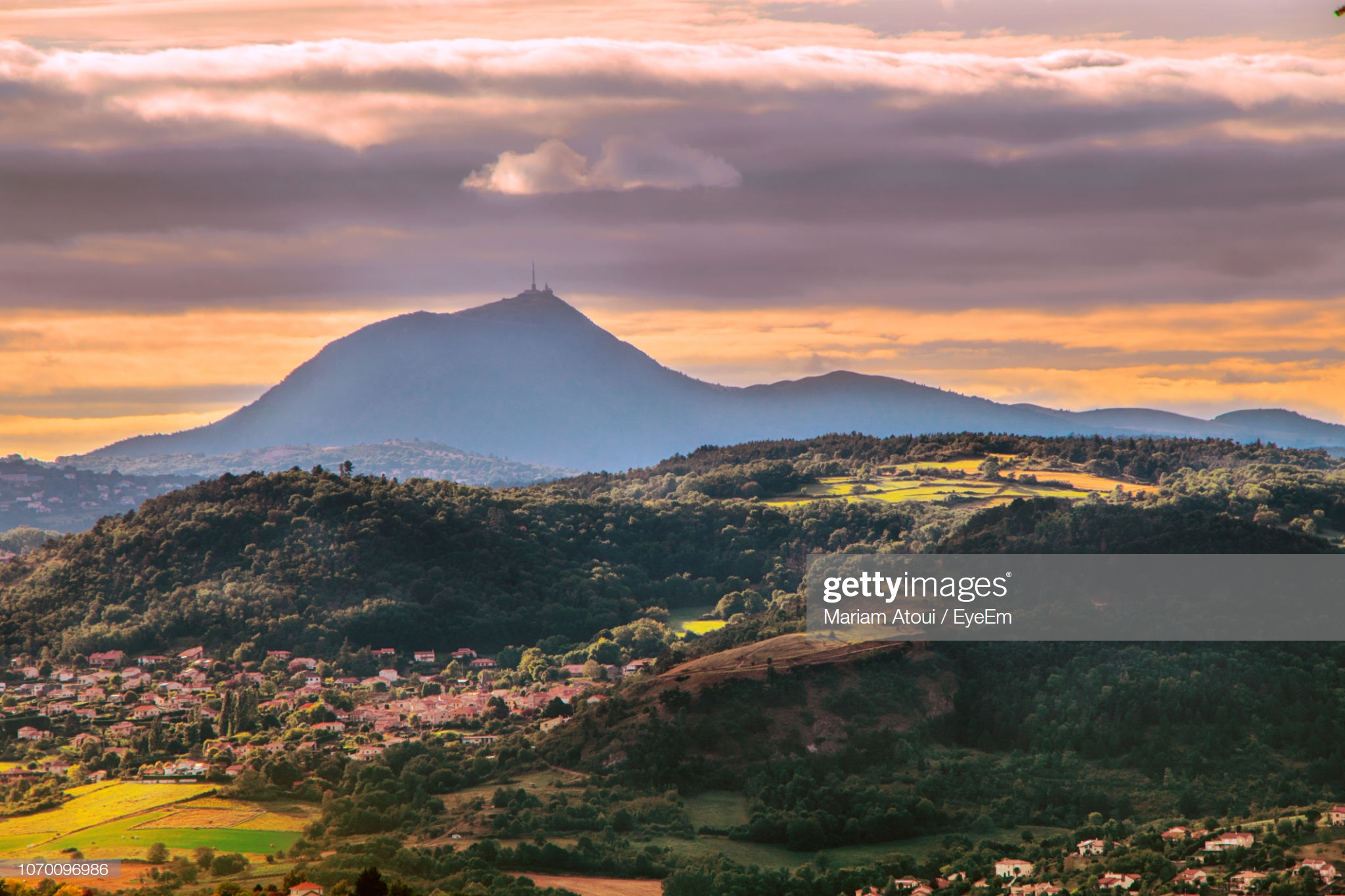 Bienvenue sur le site du CERGA | Centre d’Echanges et de Recherche ...